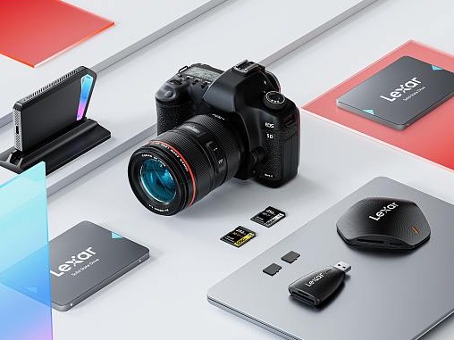 雷克沙Lexar-存储产品渲染_等冬临-站酷ZCOOL