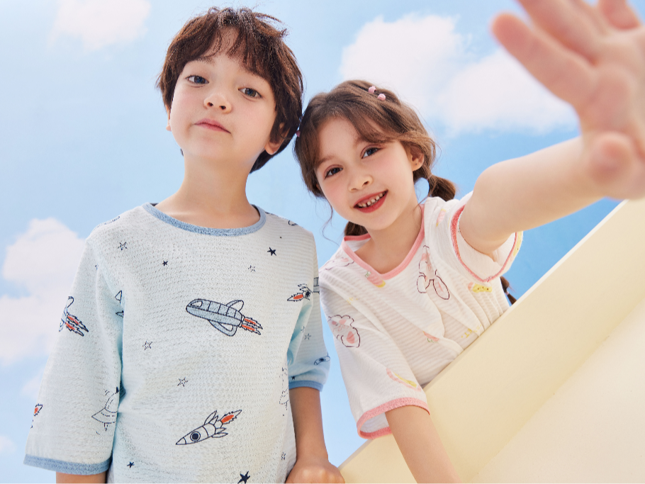 我和云朵有个约定_iTKO-站酷ZCOOL