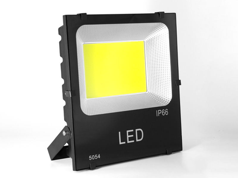 LED投光灯_NO_I-站酷ZCOOL