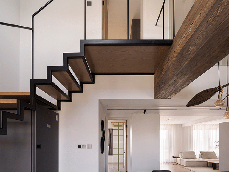 150㎡顶层LOFT _万万学设计-站酷ZCOOL