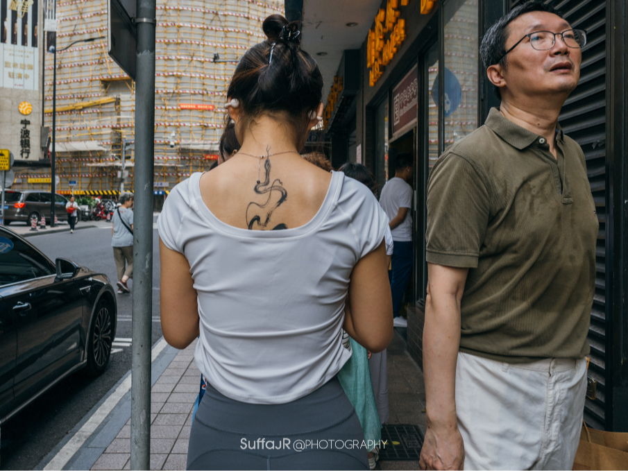 上海街头20230816_朱尼尔沙发SUFFA-站酷ZCOOL