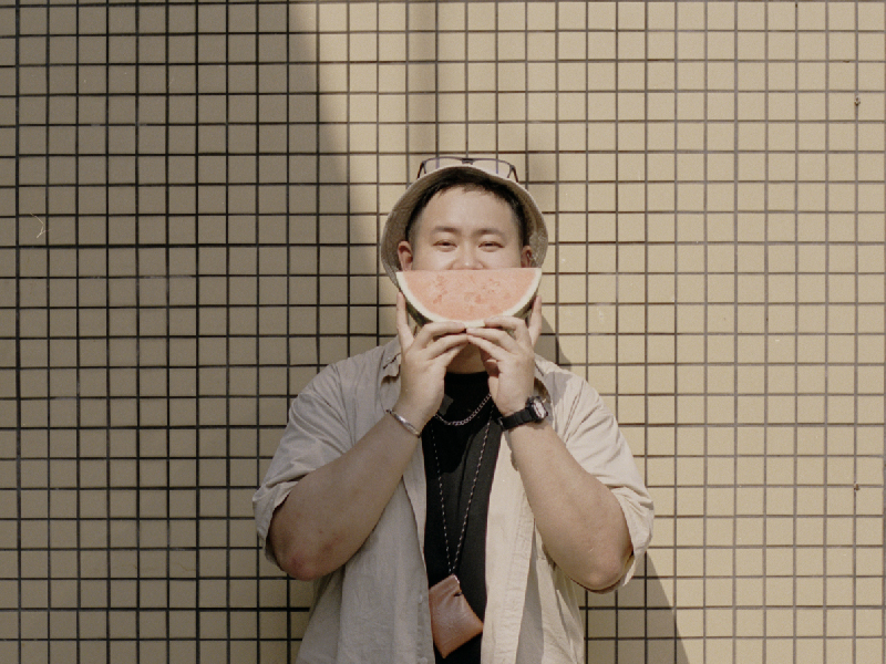 夏天怎么可以没有西瓜和电解质水呢_Aphysama-站酷ZCOOL