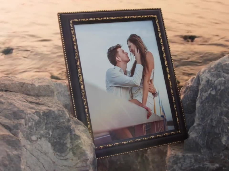 PR模板 | 优雅相框夏季海滨实况镜头标题介绍浪漫时刻_猿文件网官方账号-站酷ZCOOL