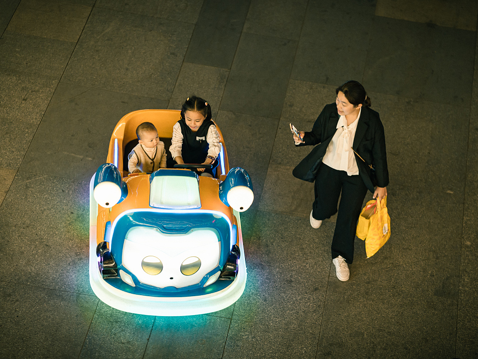 您好陌生人丨看见附近的人们_Lee亮先森-站酷ZCOOL