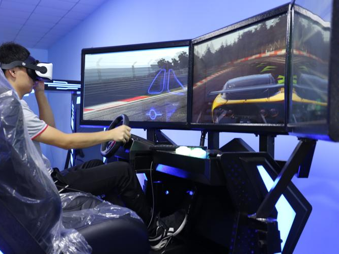 VR新款六轴赛车_华梦1-站酷ZCOOL