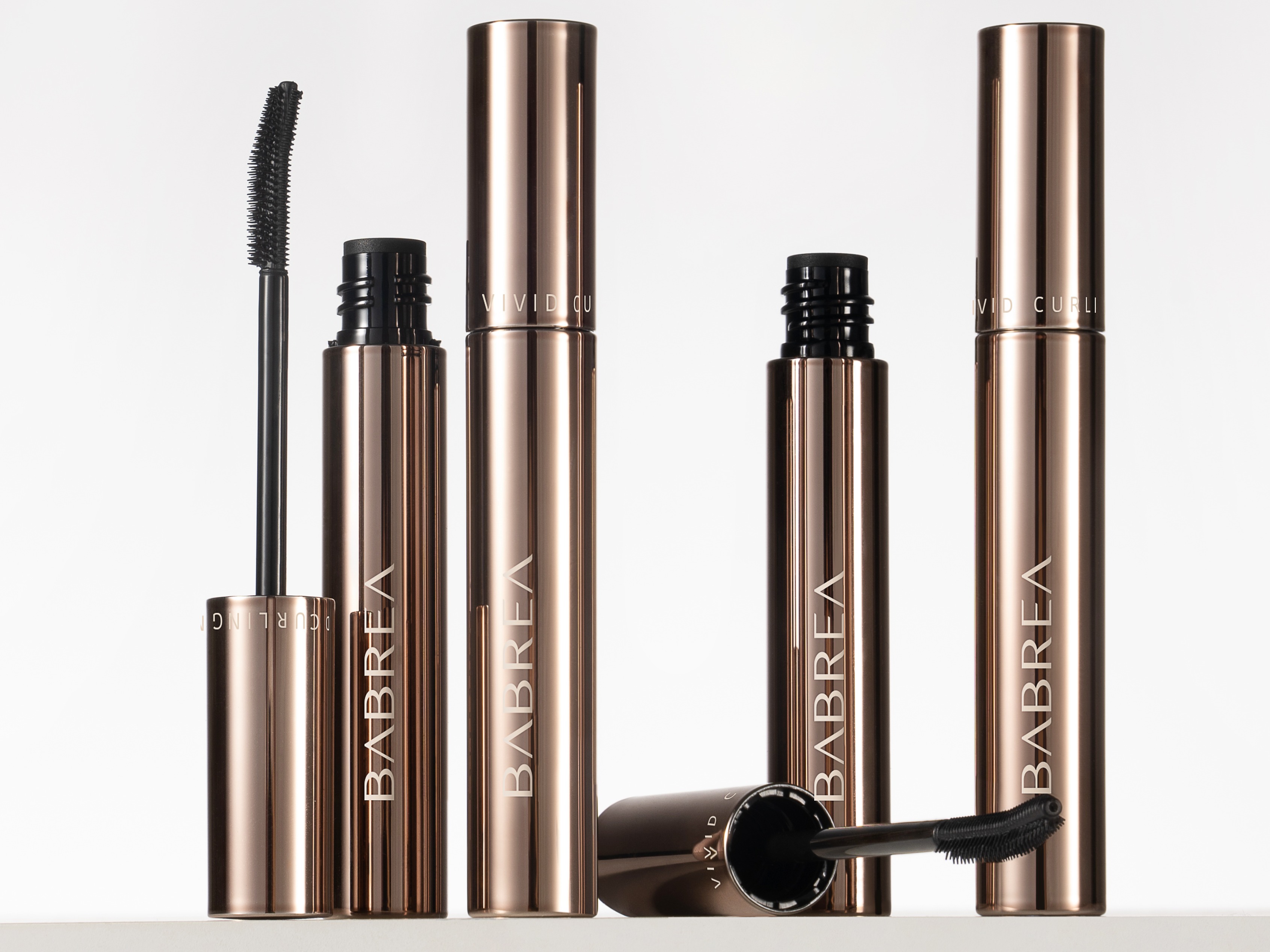 𝘽𝘼𝘽𝙍𝙀𝘼 睫毛膏_yevarr-站酷ZCOOL