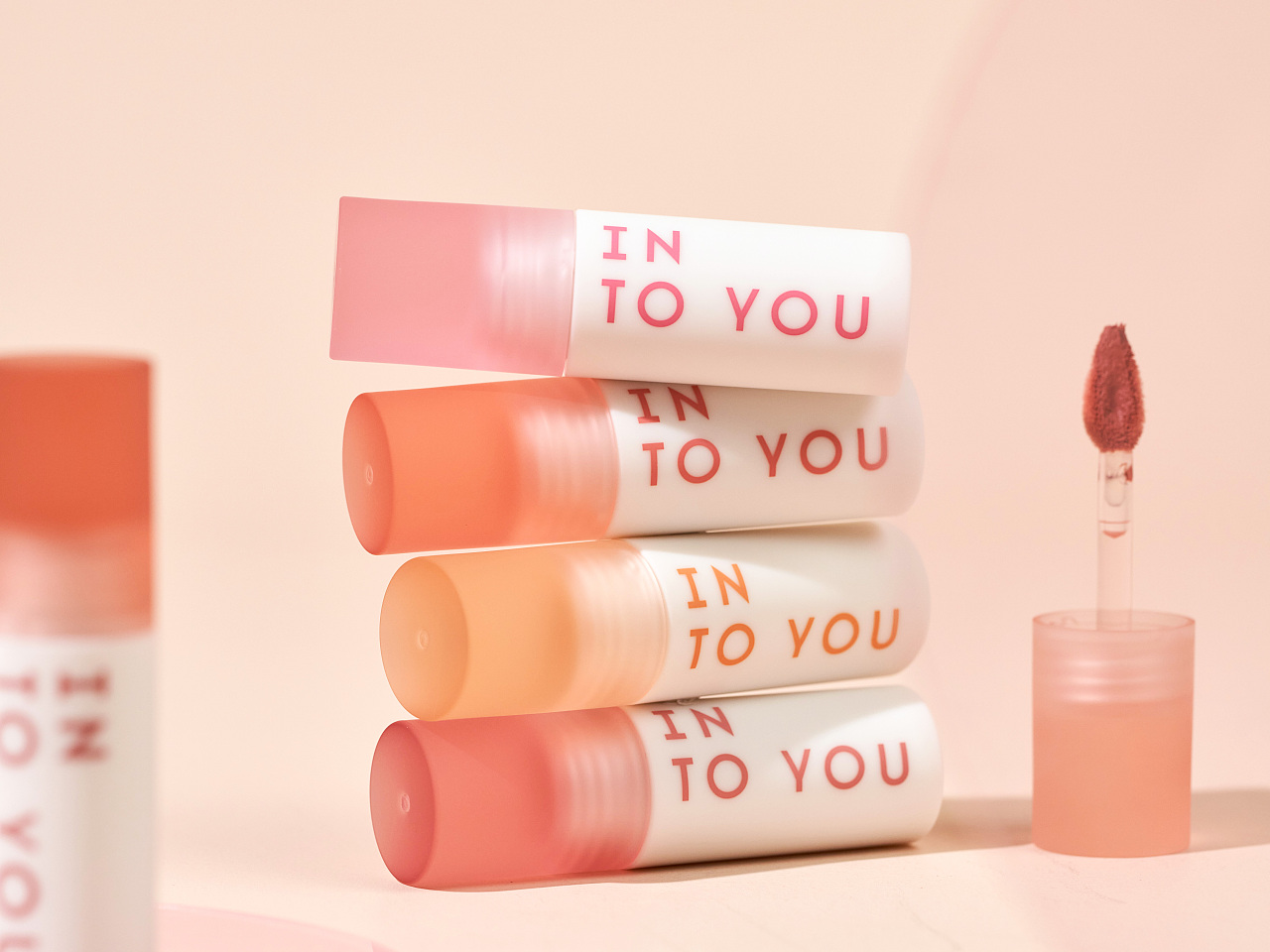 intoyou云感唇泥_设会人城乡结合部-站酷ZCOOL