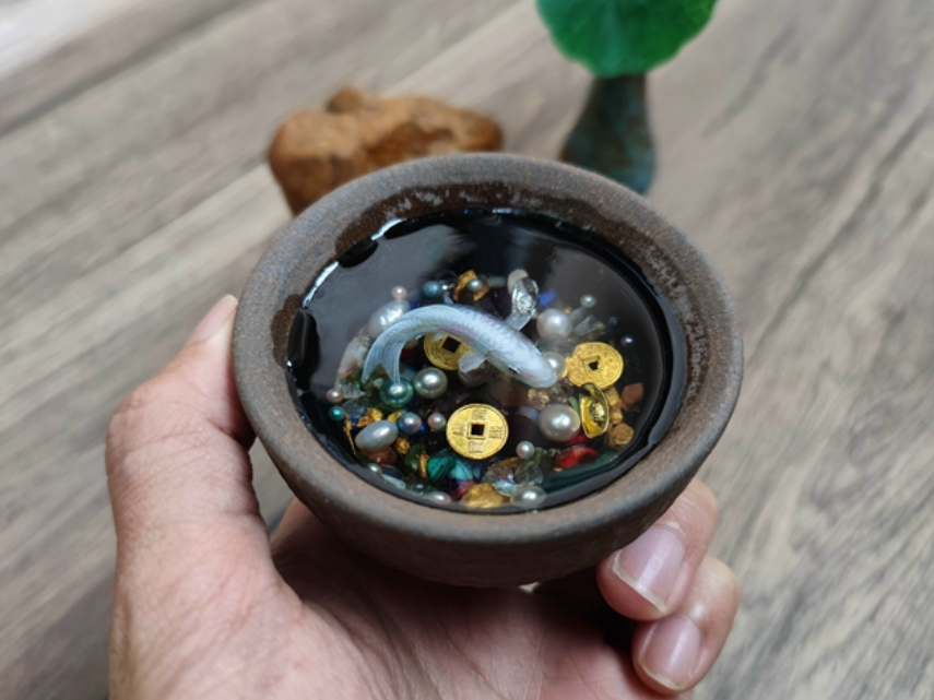 白金鱼锦鲤聚宝茶杯_凡尼亨-站酷ZCOOL