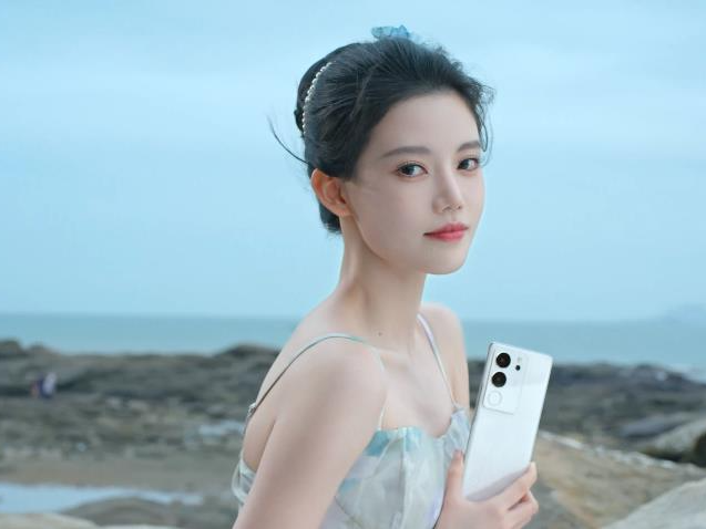 孙珍妮vivo S17 广告片（导演心得+幕后花絮+成片）_调调叔-站酷ZCOOL