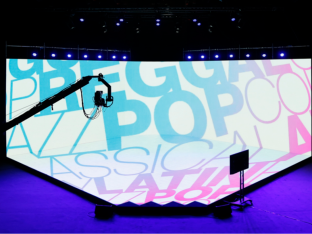 XR虚拟拍摄中的LED显示屏：技术、应用与未来发展_ShowHo秀狐-站酷ZCOOL