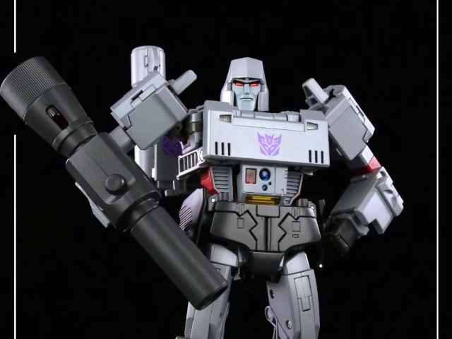 变形金刚 MP系列（大师级） 玩具 静物 摄影_wp791119-站酷ZCOOL