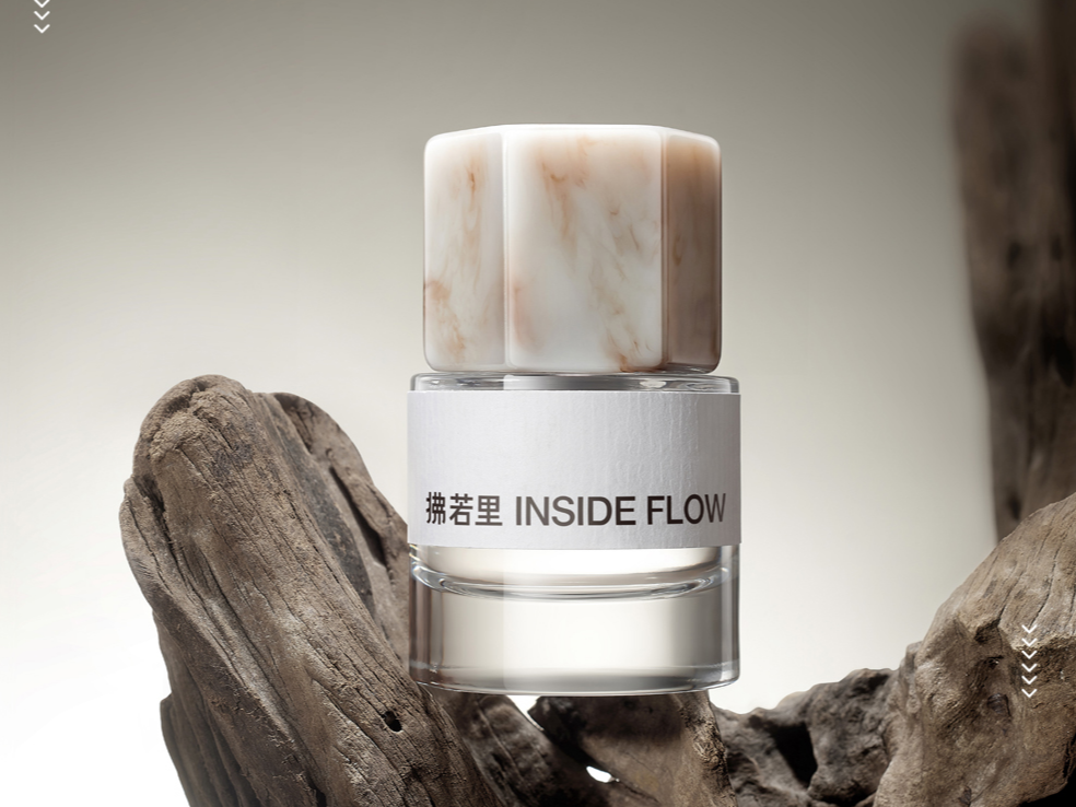 INSIDE FLOW 拂若里香水（一）-美妆产品静物场景摄影_张仔辉-站酷ZCOOL