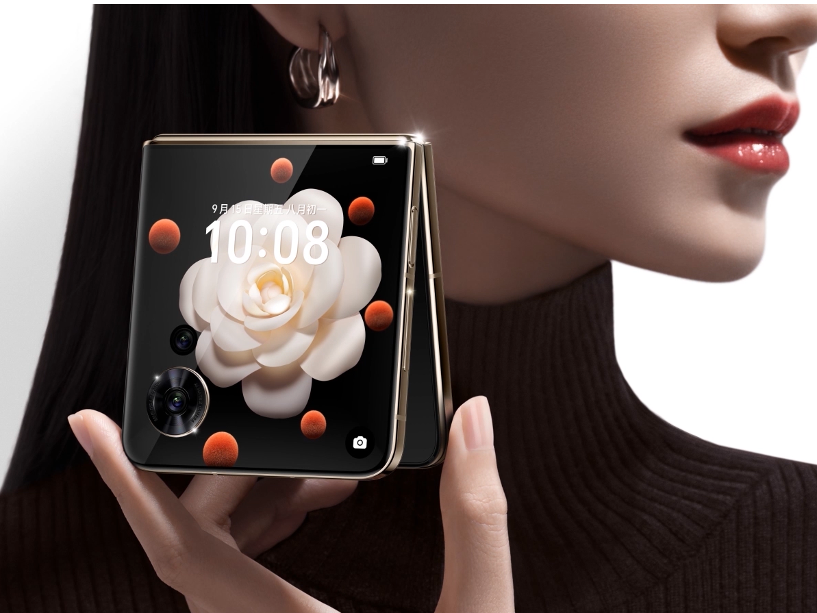 荣耀Magic V Flip智慧外屏，一手掌握 宣传视频_MagicOS-站酷ZCOOL