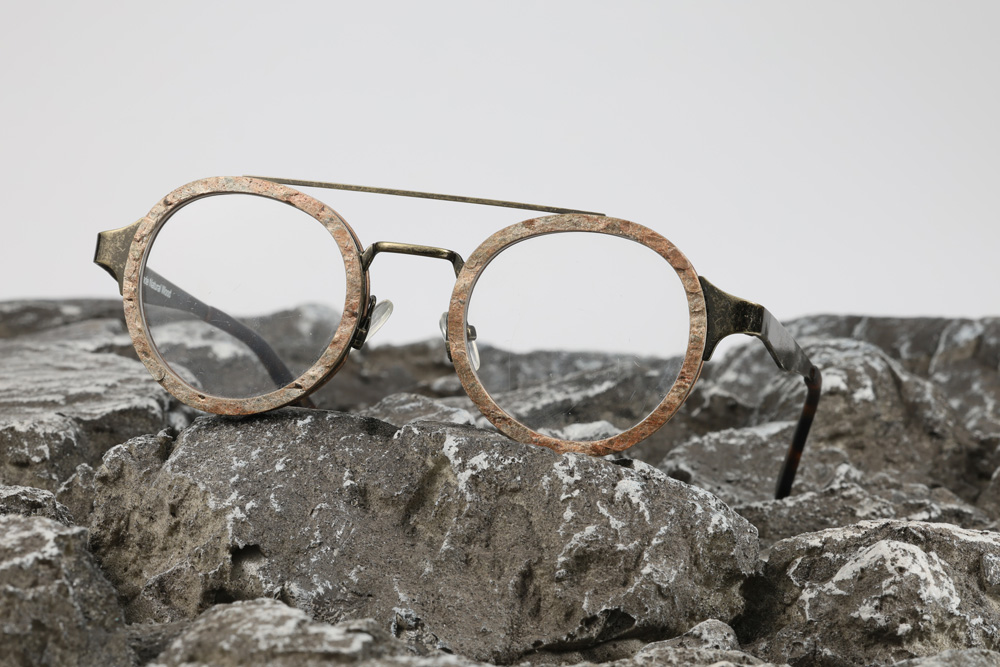 高端眼镜定制：带你一起了解眼镜的历史溯源-新创森_新创森眼镜工厂-站酷ZCOOL