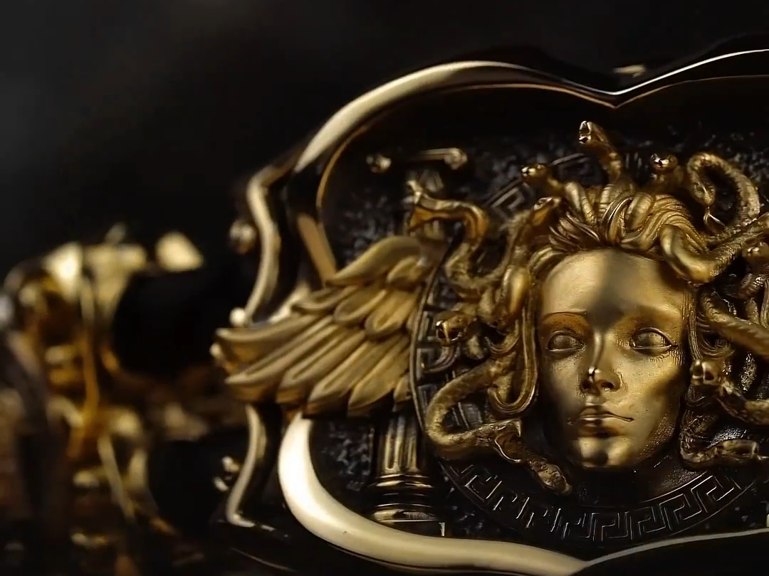 绝美的美杜莎黄金手链_pplovetttt-站酷ZCOOL