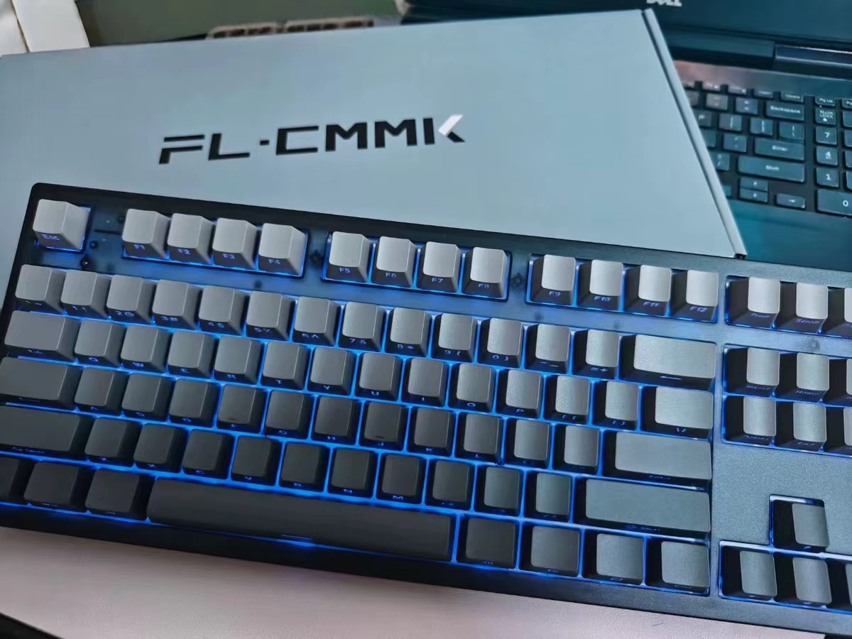 腹灵键盘_迷人的小张-站酷ZCOOL