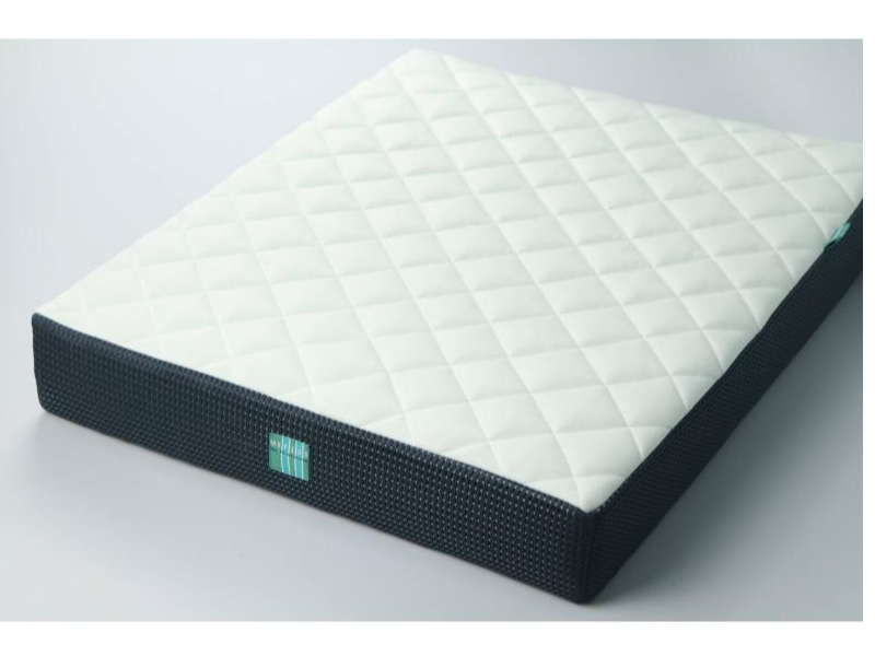 婴儿护脊床垫POE粉丝材质_Mefiss素然家纺-站酷ZCOOL