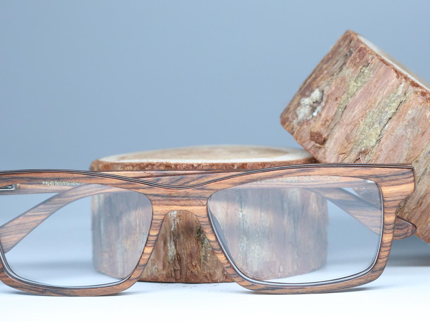 东莞木头眼镜代加工工厂__方形棕色木头眼镜WD0598_新创森眼镜工厂-站酷ZCOOL