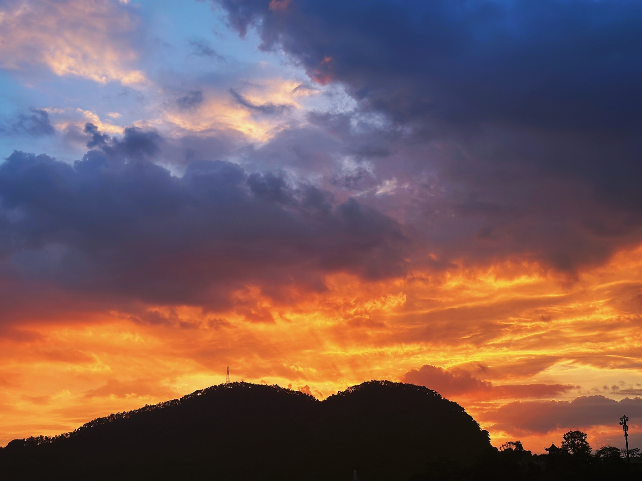 近期｜晚霞瞬间｜_是羽墨啊-站酷ZCOOL