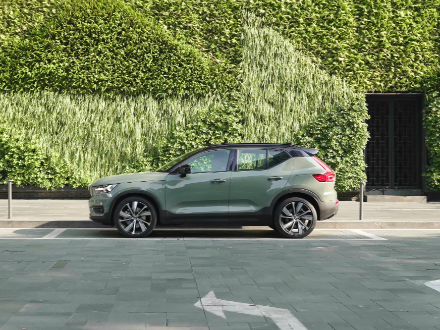 沃尔沃评测XC40_SY兿-站酷ZCOOL