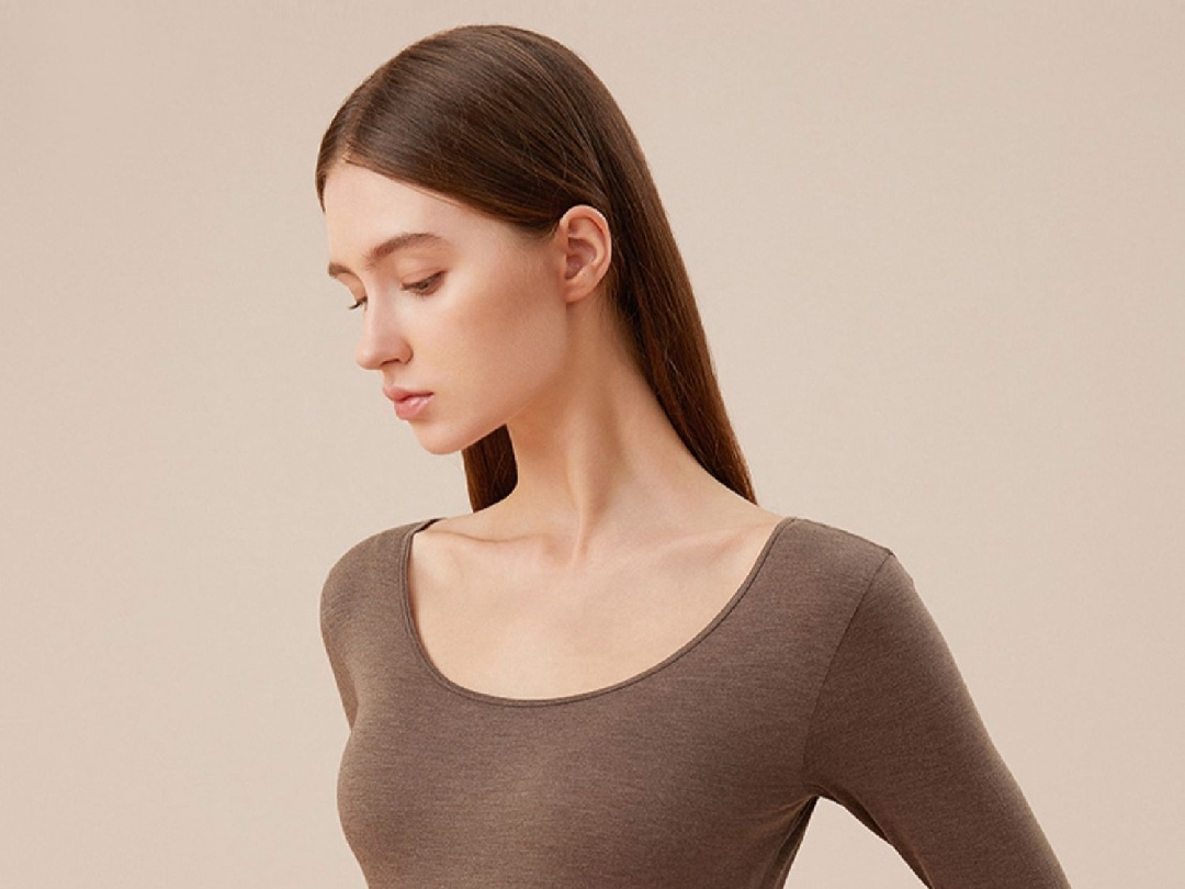 外籍女外模保暖内衣棚拍作品_模特经纪人Jason-站酷ZCOOL