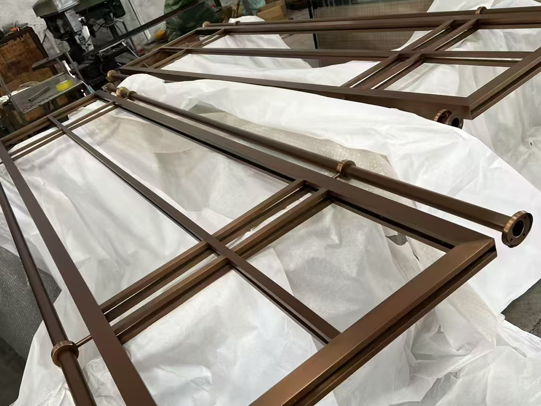 不锈钢玫瑰金夹丝玻璃屏风_众钰18928550441-站酷ZCOOL