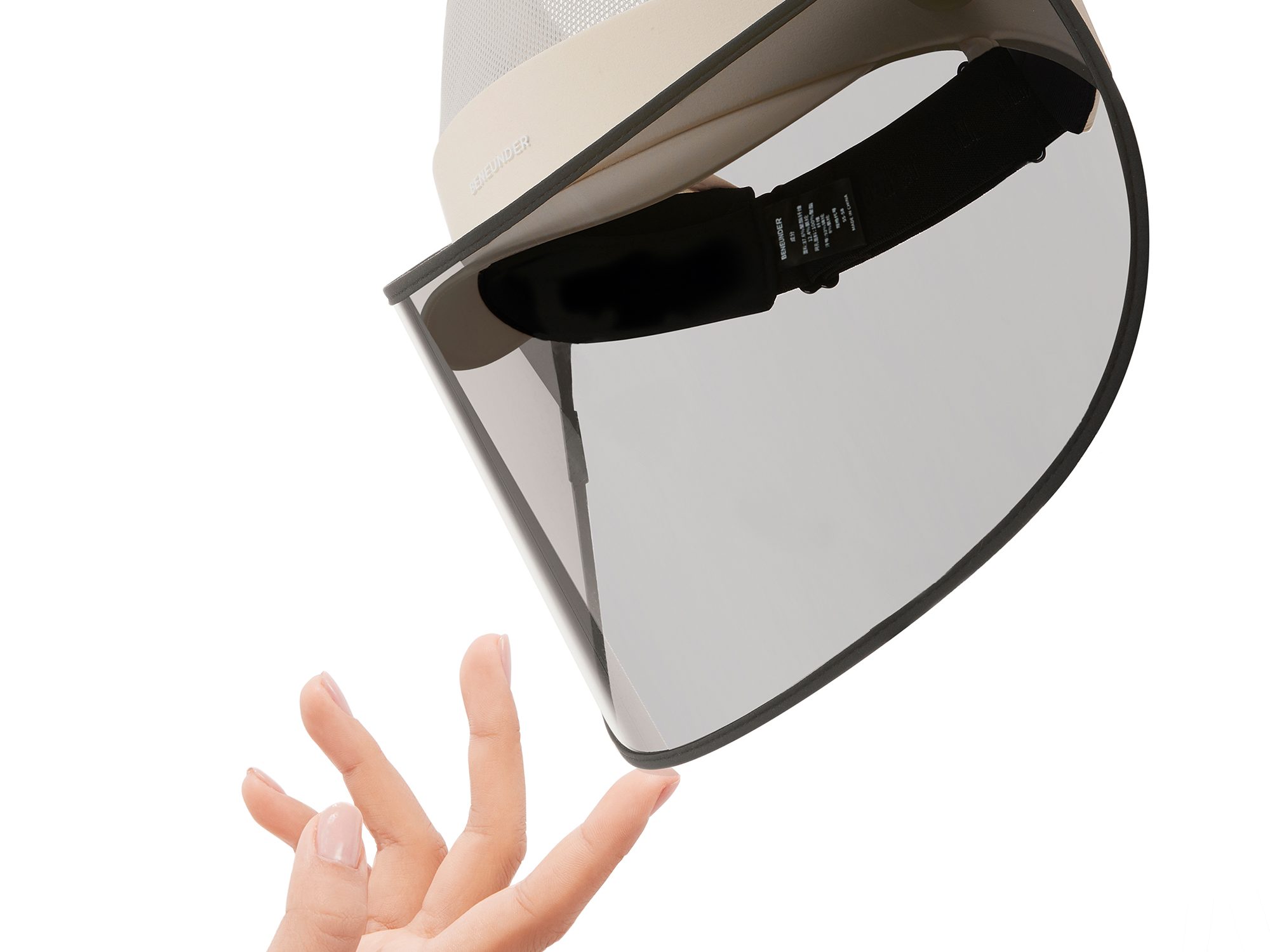 白底静物｜蕉下Beneunder帽类白底图_罗思文化静物视觉-站酷ZCOOL