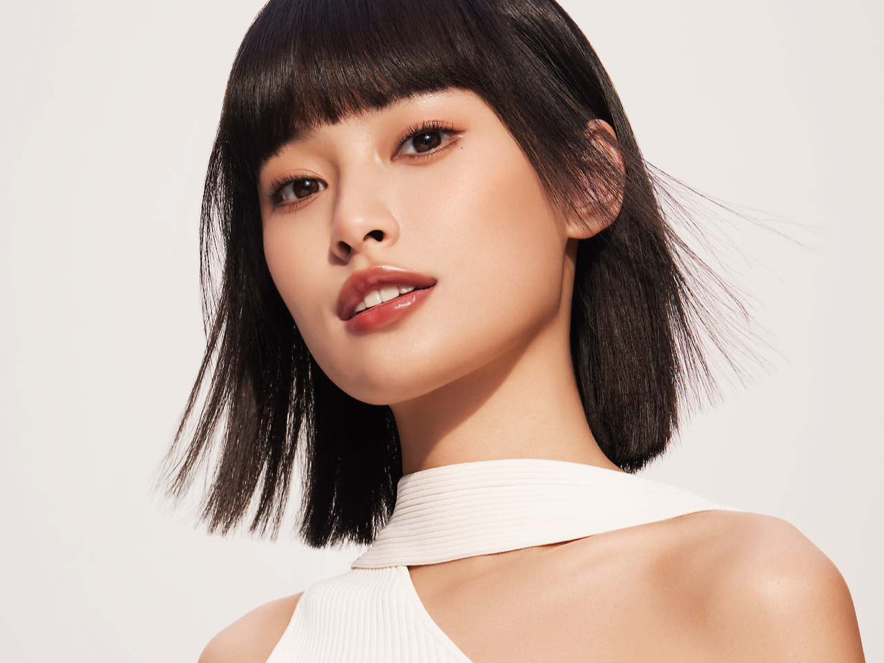 Mistine|全渠道kv模特精修_独立修图师小红-站酷ZCOOL