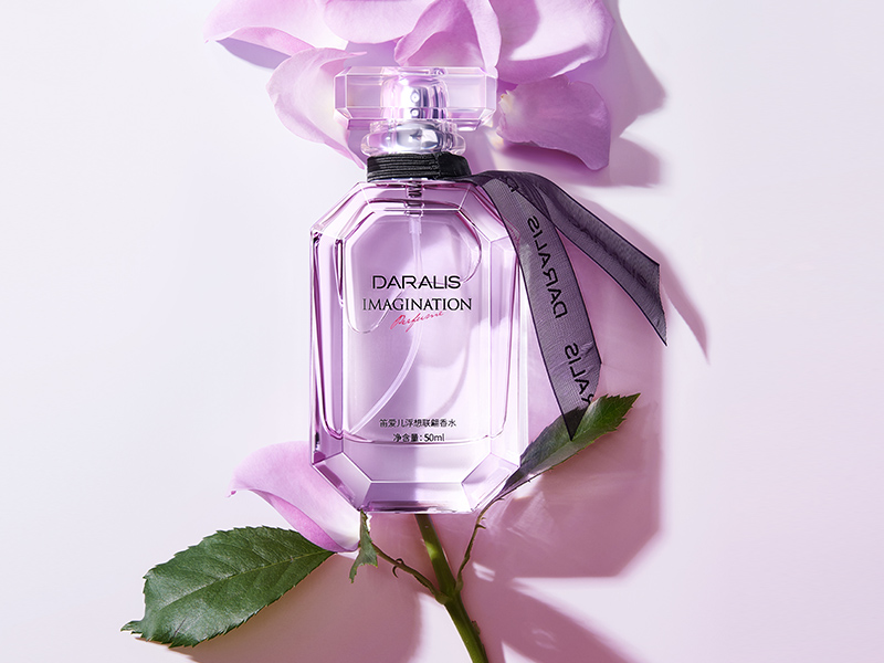Daralis浮想联翩香水_李岳photo-站酷ZCOOL