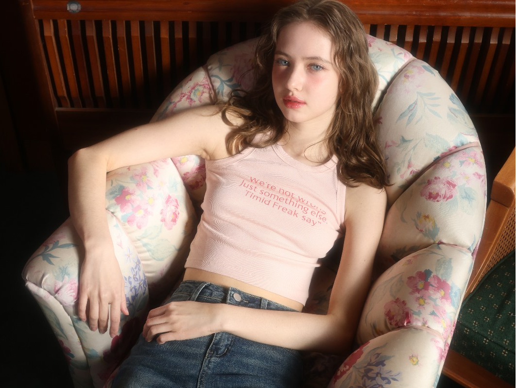 金发甜美少女外模_模特经纪人Cici-站酷ZCOOL