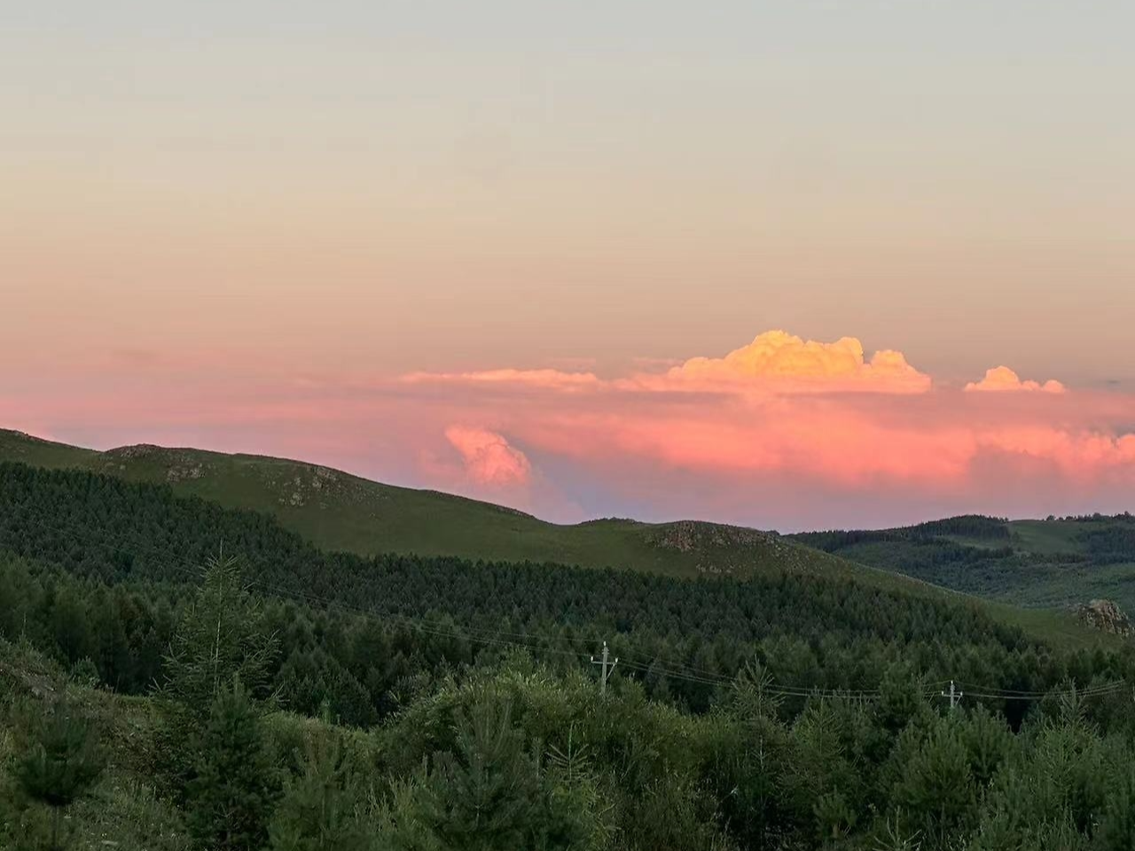 粉红天空_haha嘻嘻-站酷ZCOOL