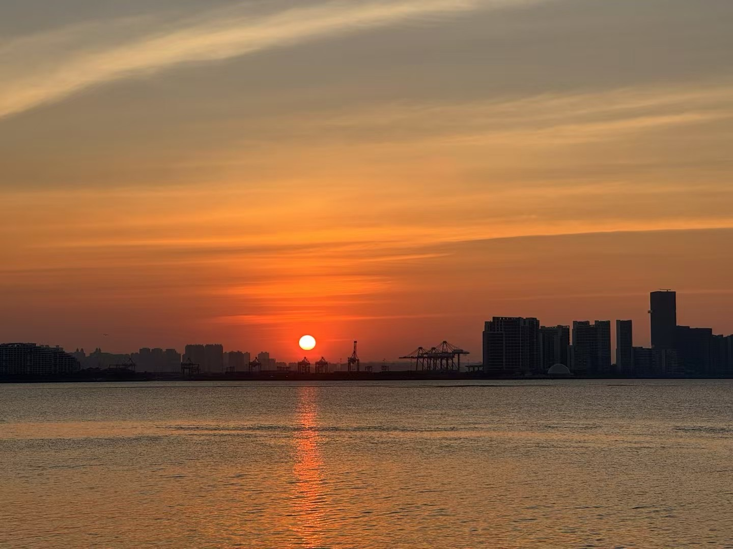 日出_小笼包222-站酷ZCOOL