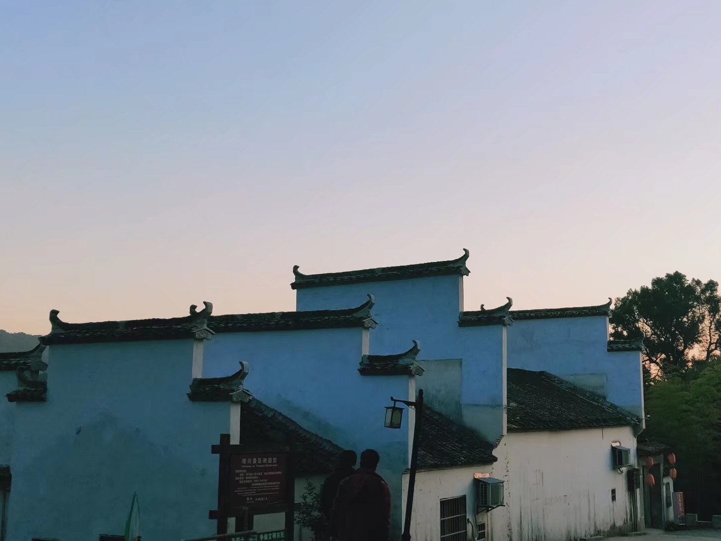 🏘️古村建筑：徽派风格的独特韵味_Carolin_瑶-站酷ZCOOL