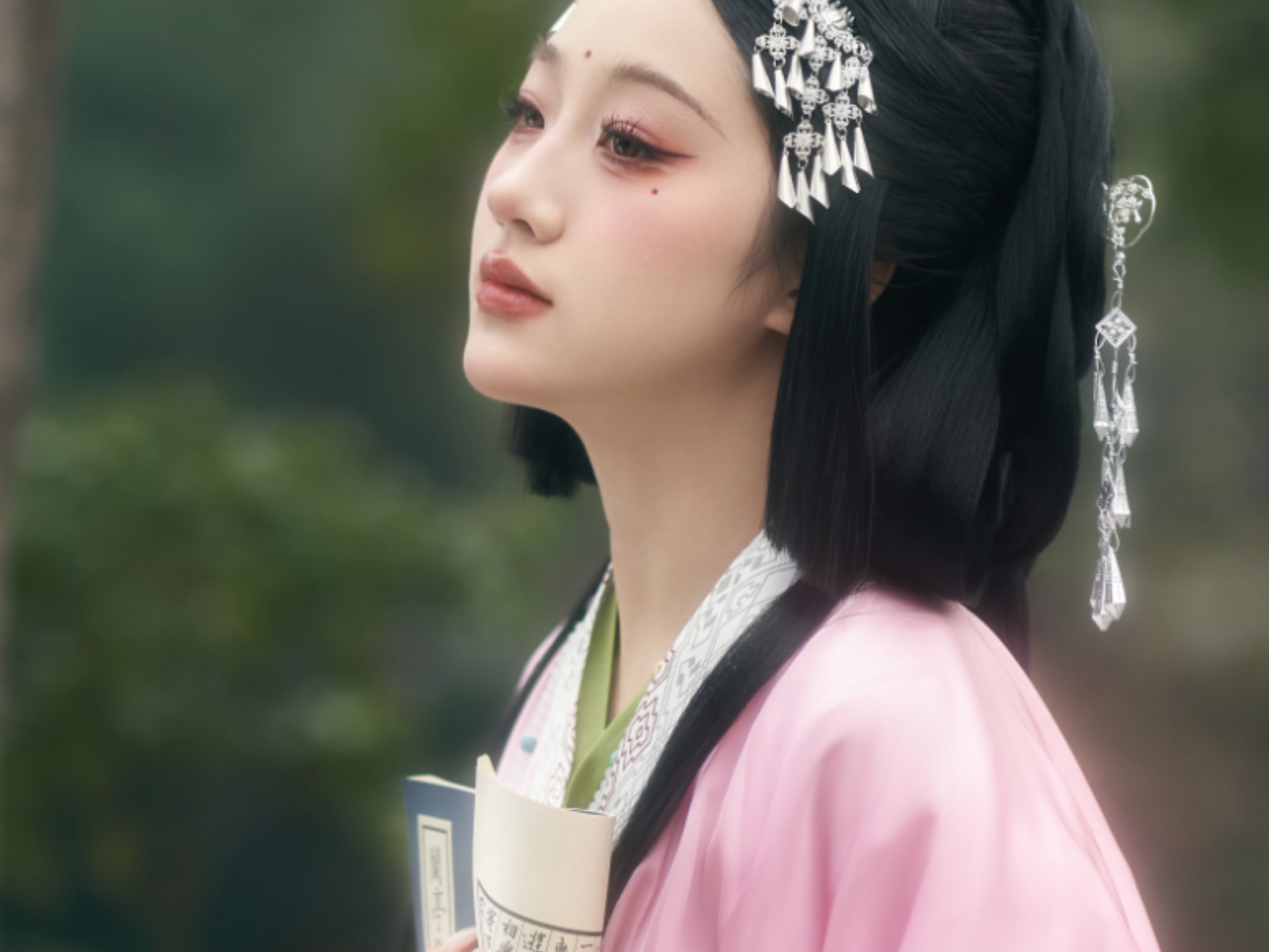 小唯妆造也太美了_故人归古风-站酷ZCOOL