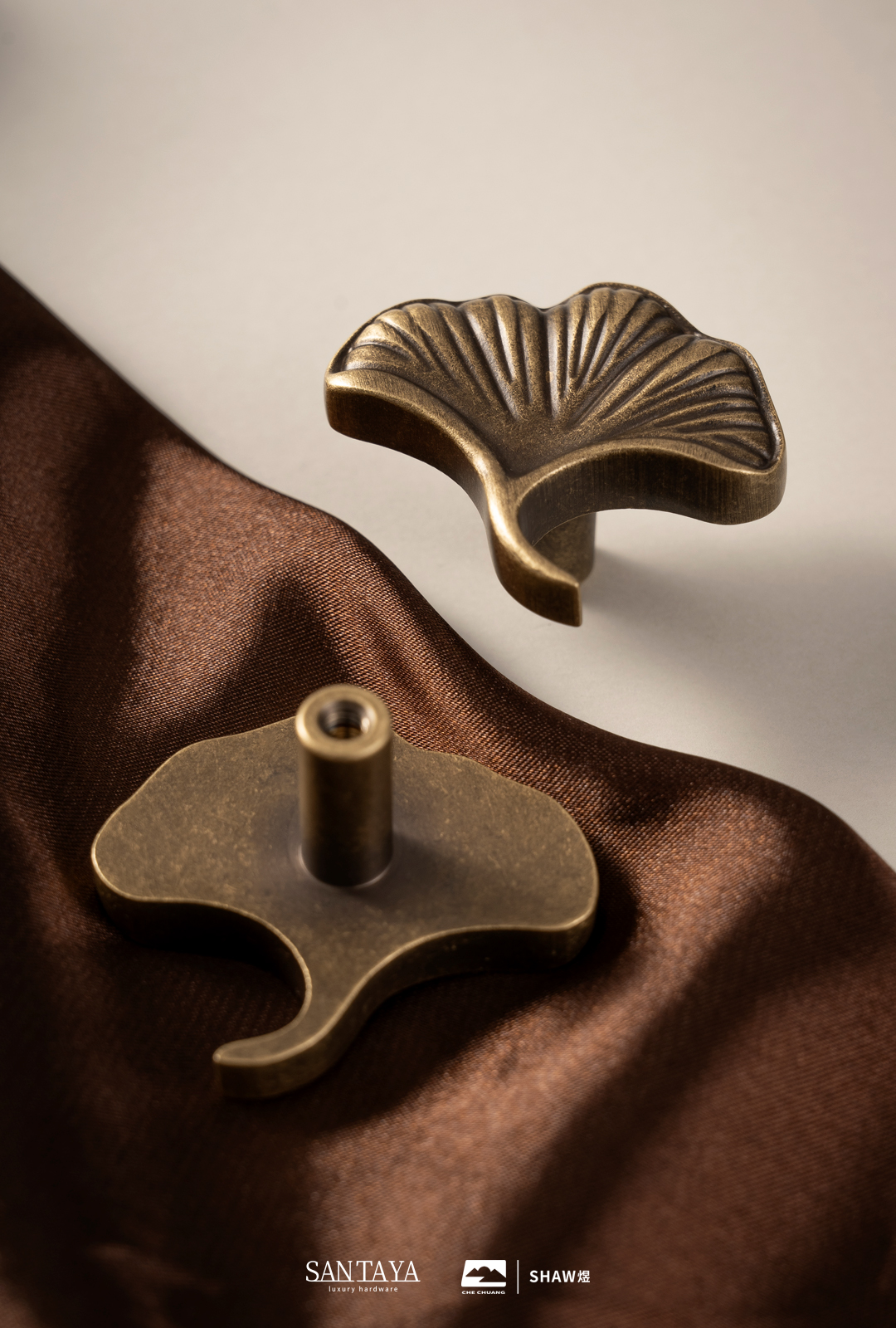 柜门单孔黄铜拉手 - 古铜色 - 拍摄合集_Shaw煜-站酷ZCOOL