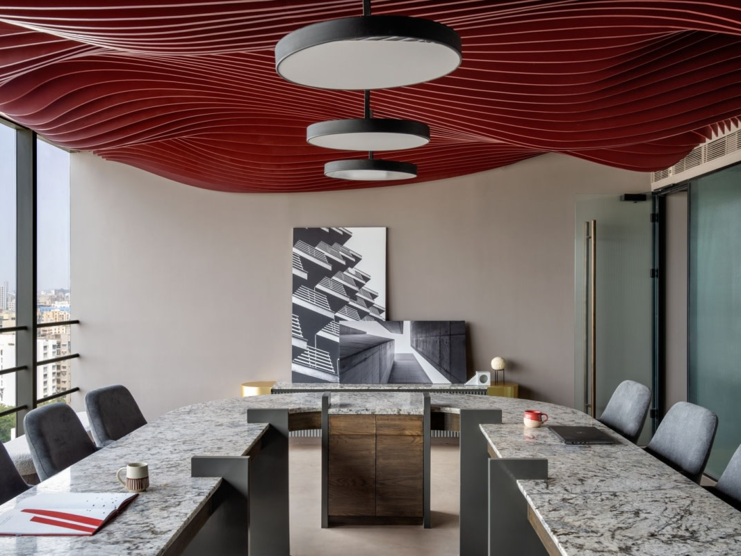 办公室设计融合了适应性强的元素 并融合了传统与现代美学_凯悦办公室装修-站酷ZCOOL