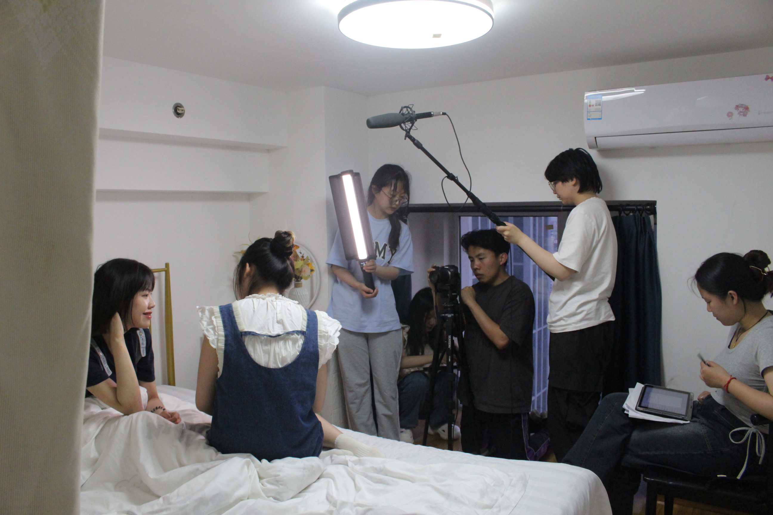 黑天鹅 _Z749487963-站酷ZCOOL