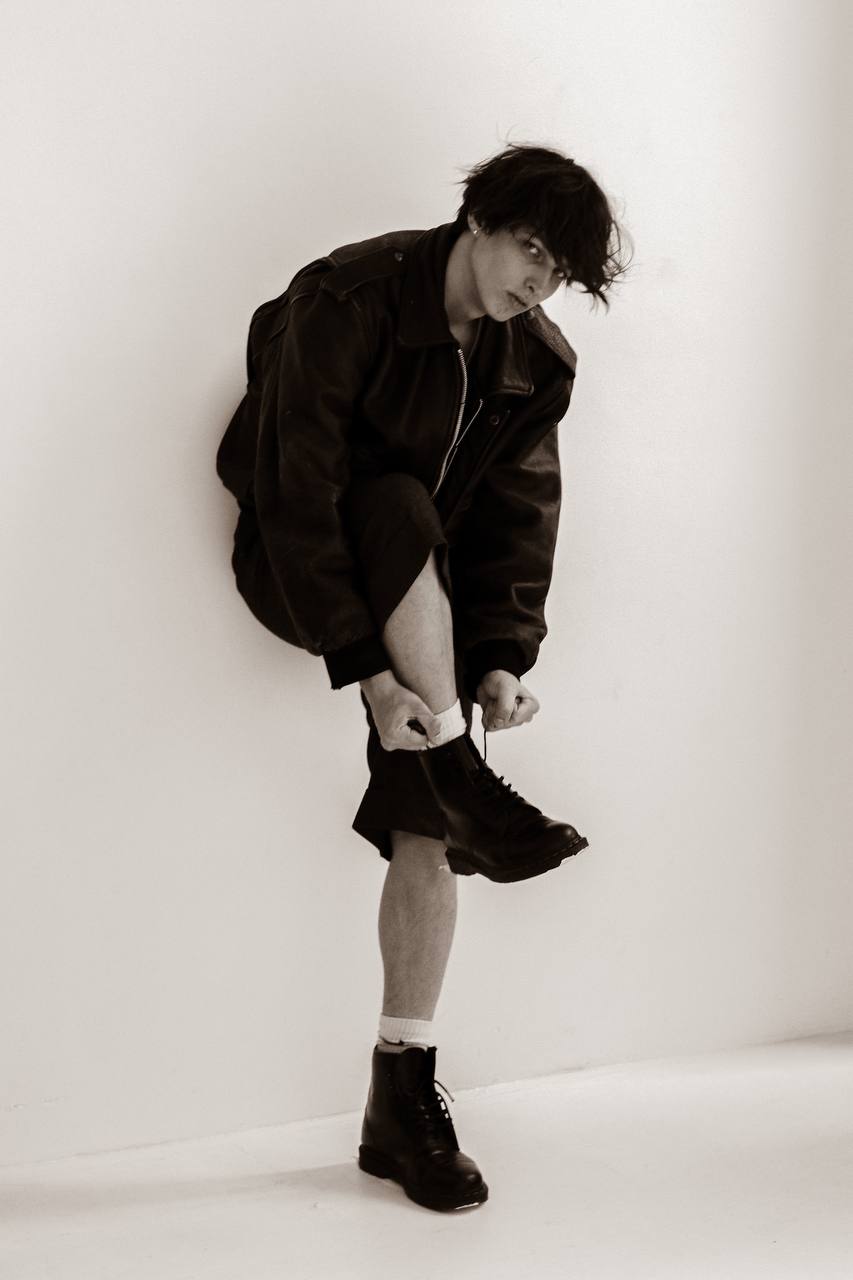 广州白皮男外模夹克秋冬装拍摄外籍男模短发飒酷风_优思模特经纪didi-站酷ZCOOL