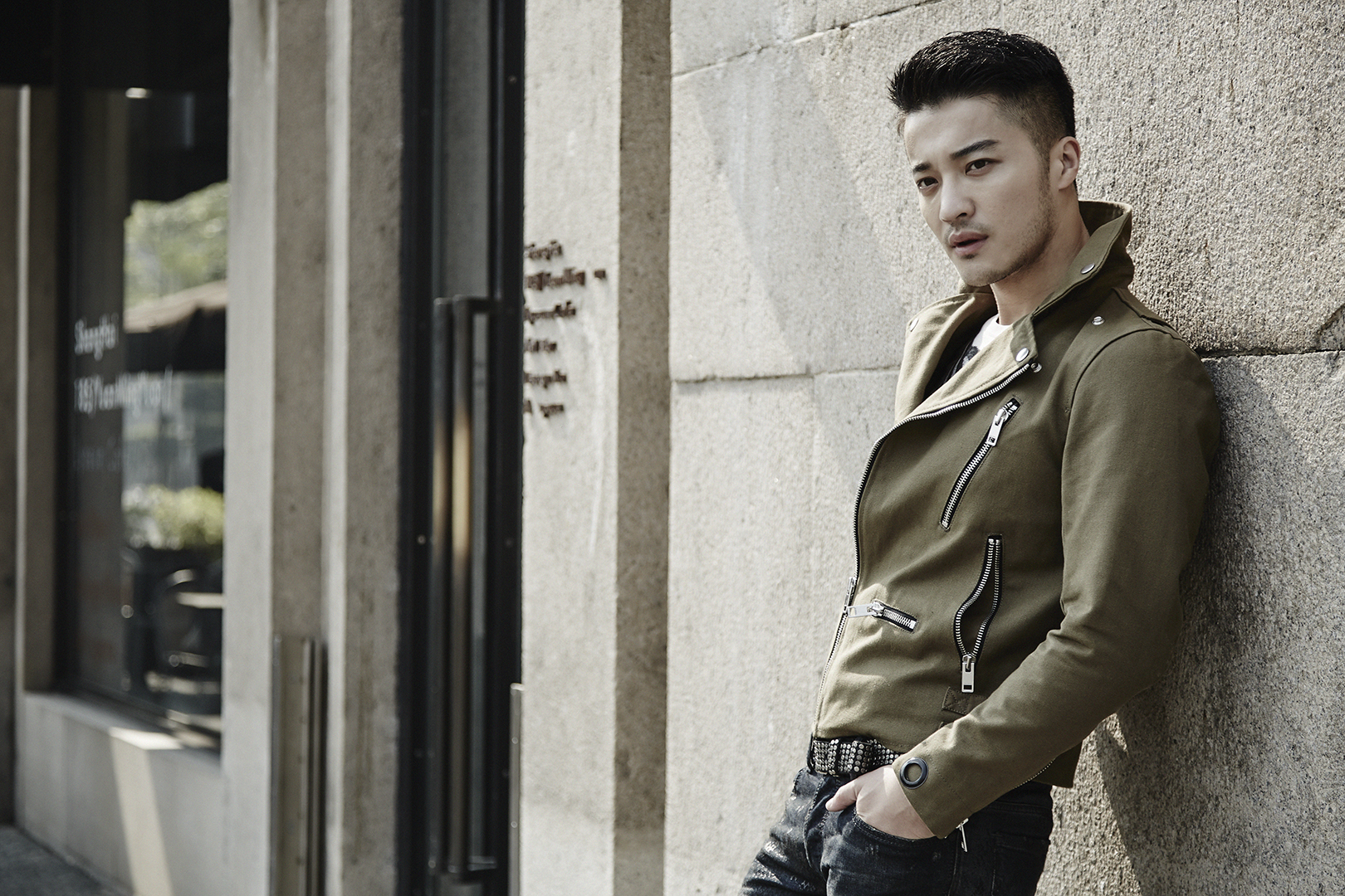 Diesel丨时尚街拍_FocuSpace-站酷ZCOOL