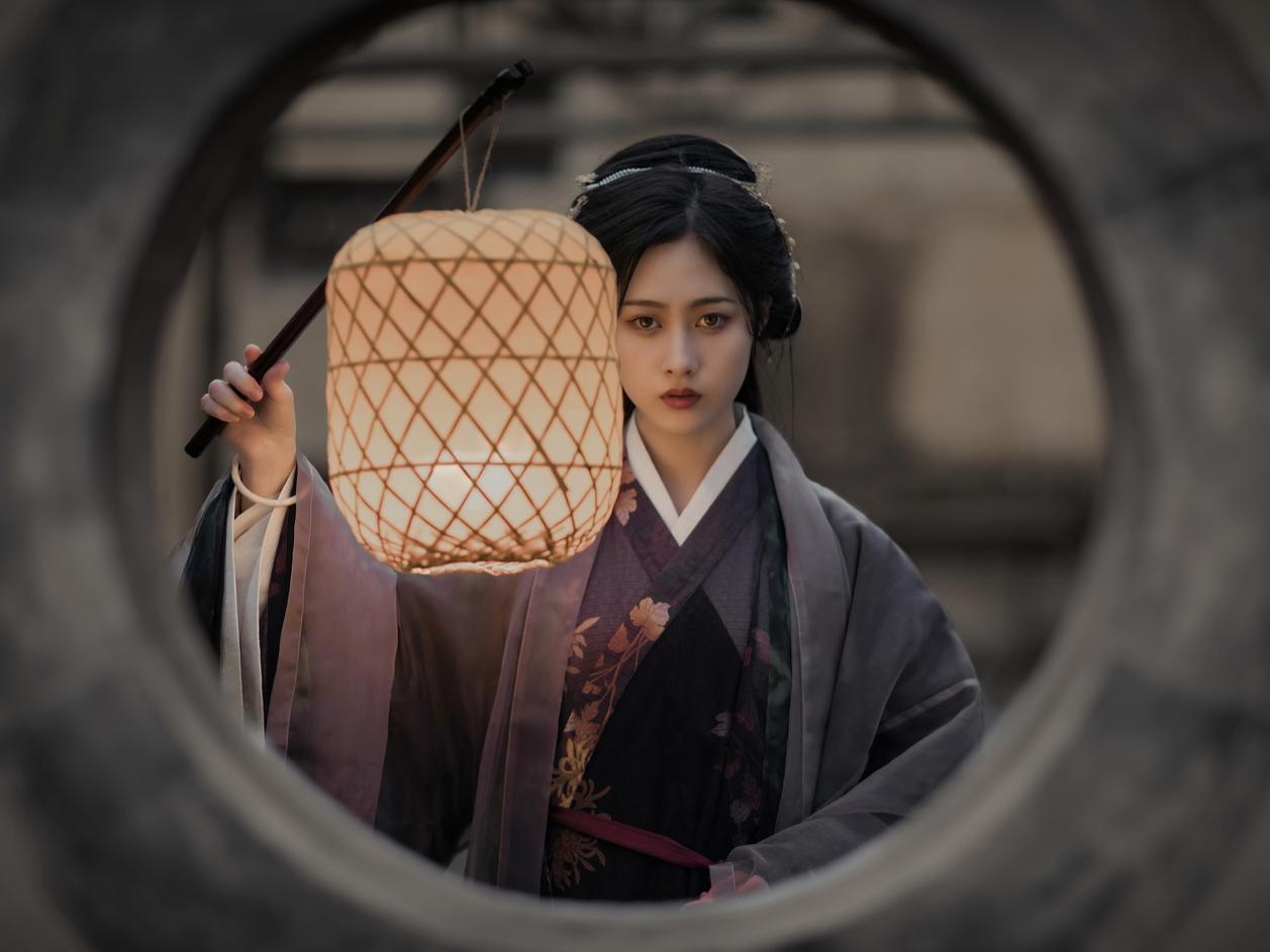 一颦一笑间，皆是旧时世家的风雅故事_摄影师爱良安-站酷ZCOOL