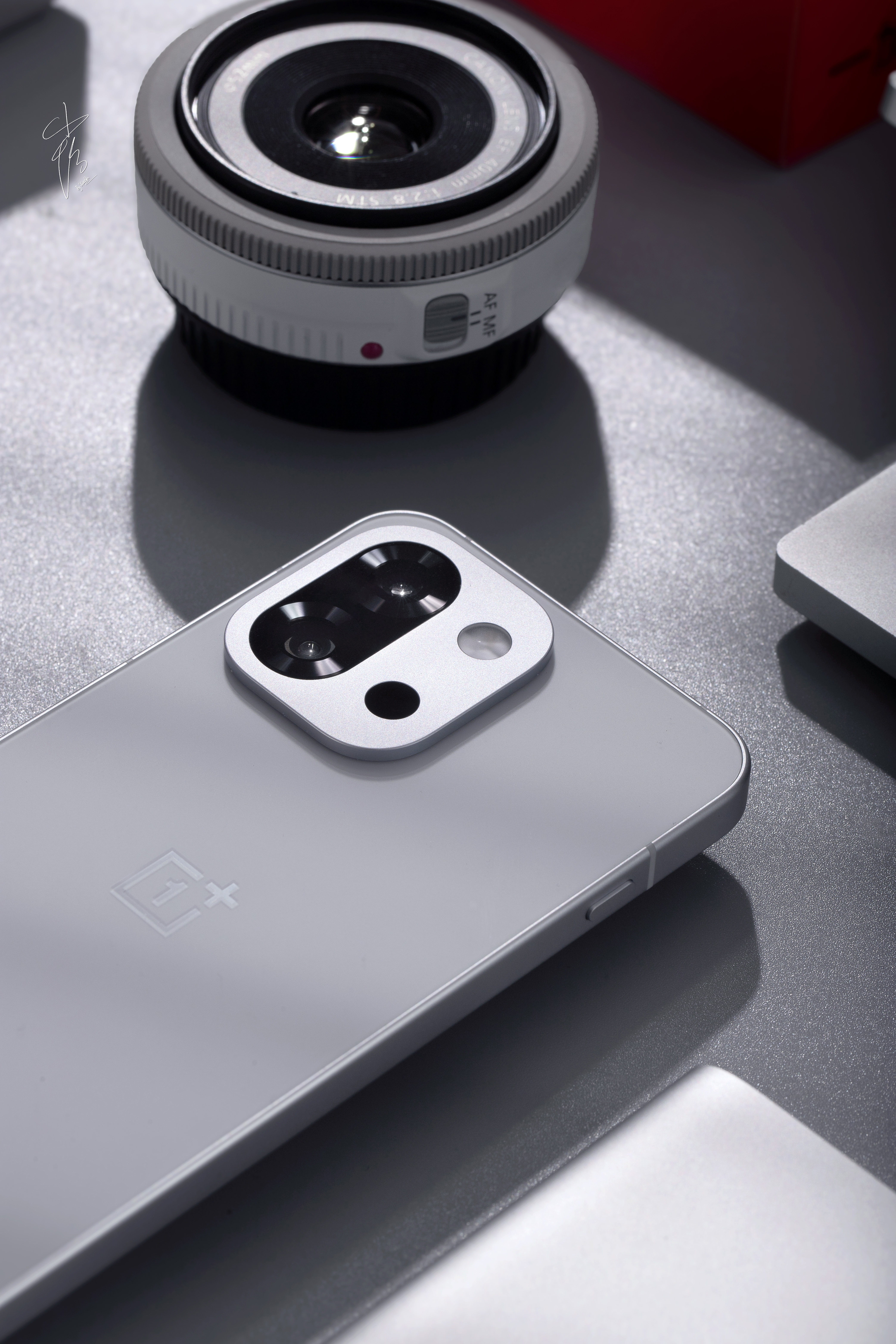 一加13T 晨雾灰_摄影师小恰-站酷ZCOOL