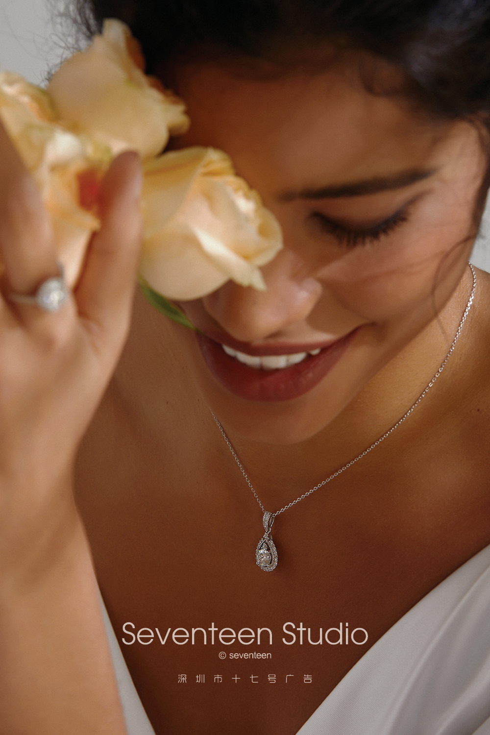 独立设计师品牌饰品钻石珠宝首饰摄影_深圳市十七号团队-站酷ZCOOL