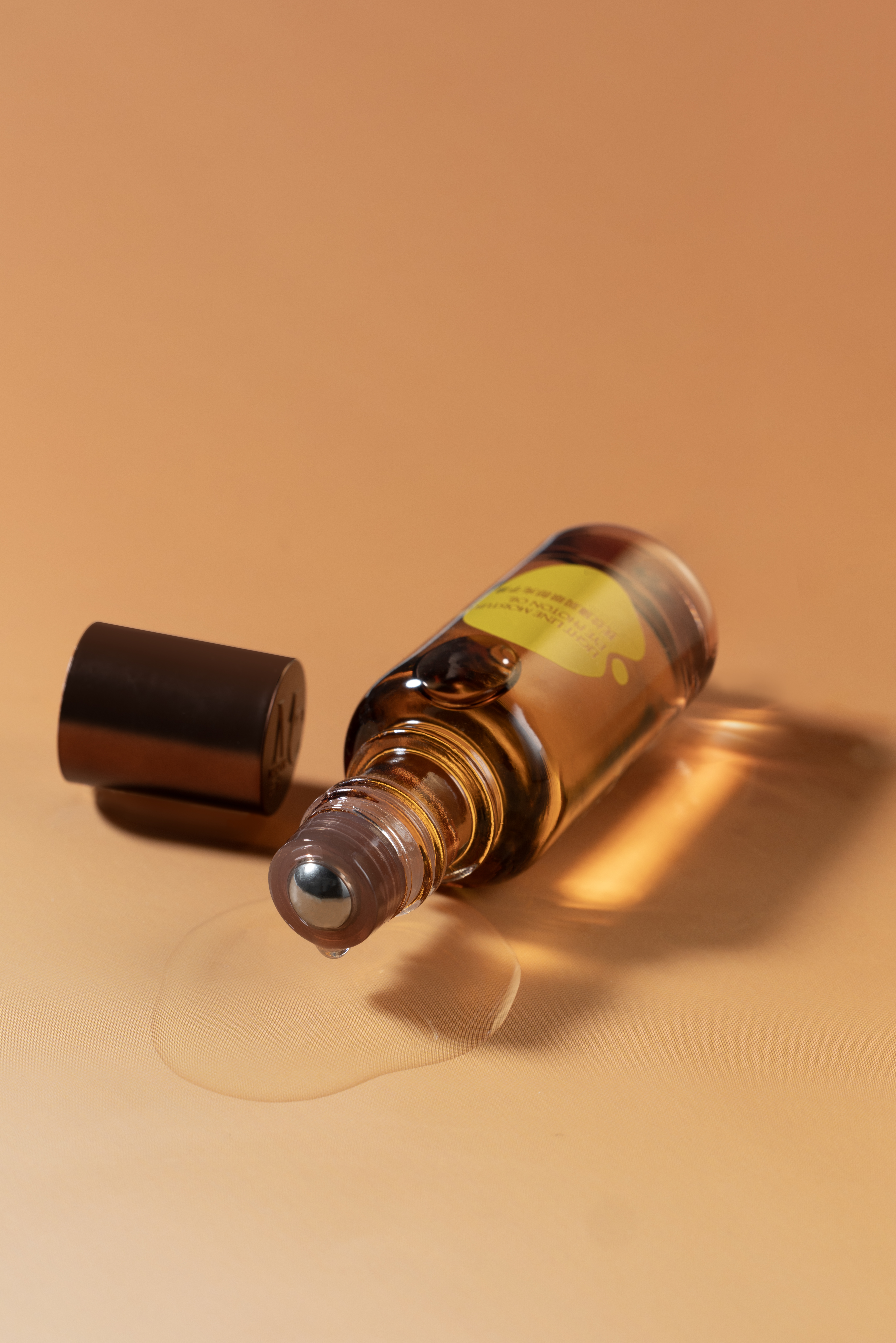 美诗·超光子眼油_摄影师Lux-站酷ZCOOL