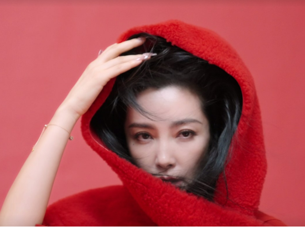 李冰冰嘉人开年刊封面_憨动未来WOW-站酷ZCOOL