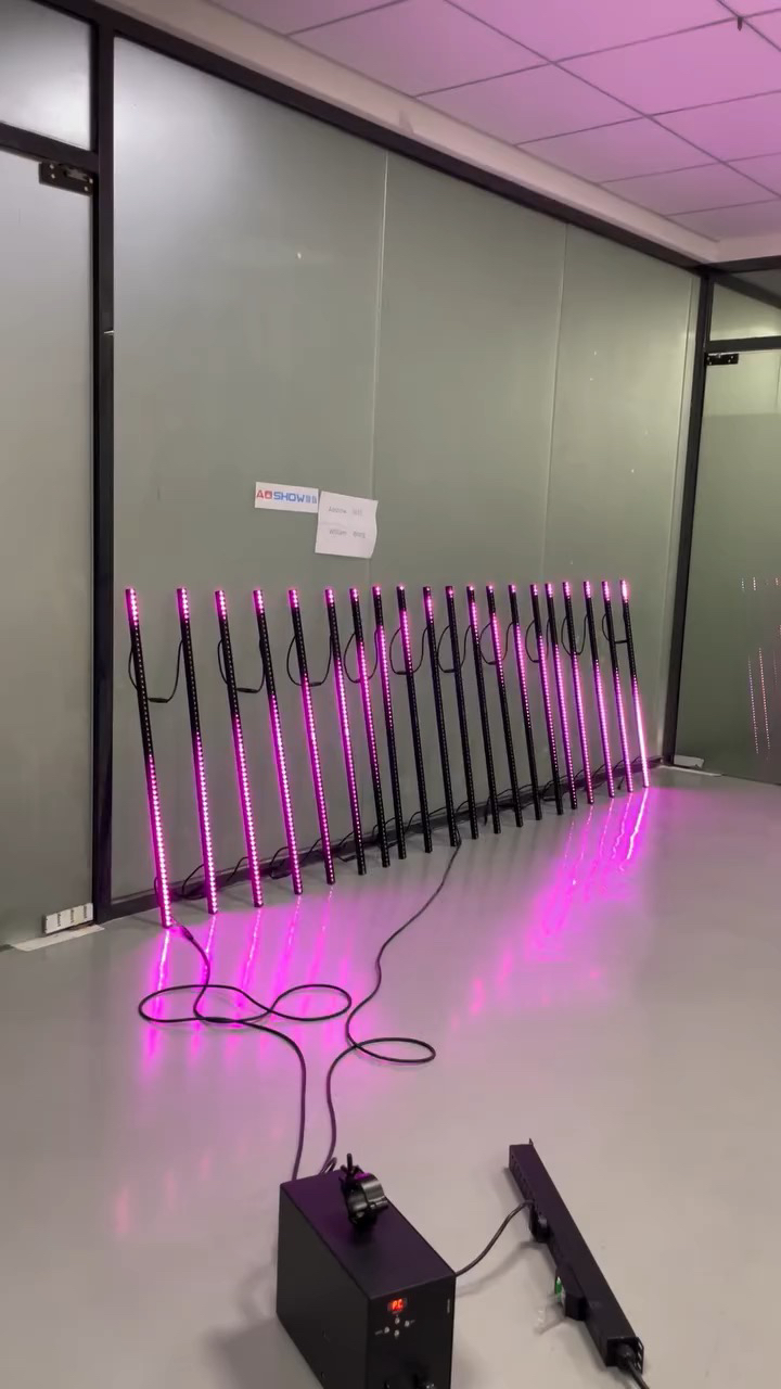 LED像素条 具备几个非常强的卖点：高密度像素、可_疯狂造灯厂-站酷ZCOOL