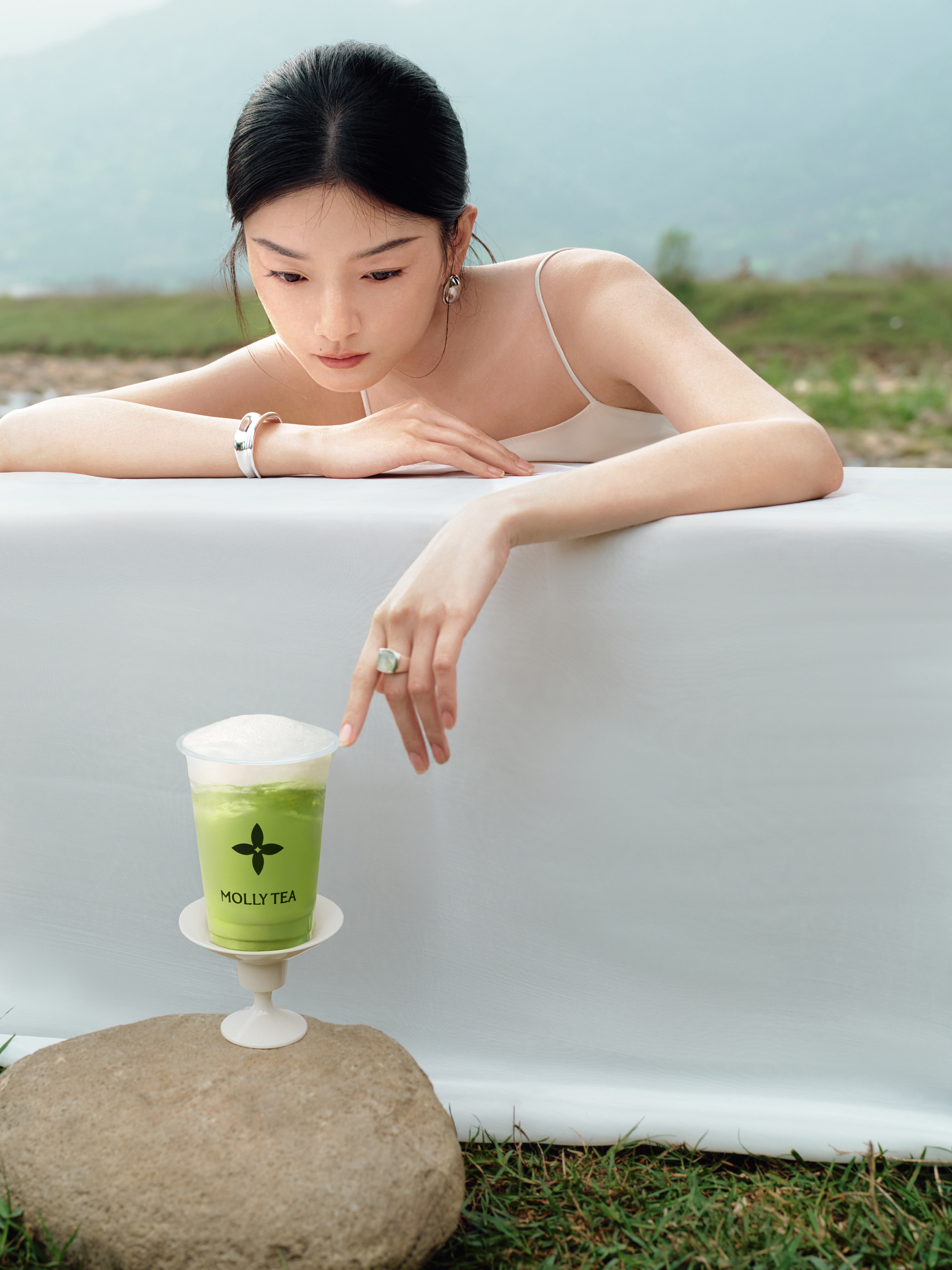 WUTONG全案制作：茉莉奶白x彩棠联名_WUTONG制作-站酷ZCOOL