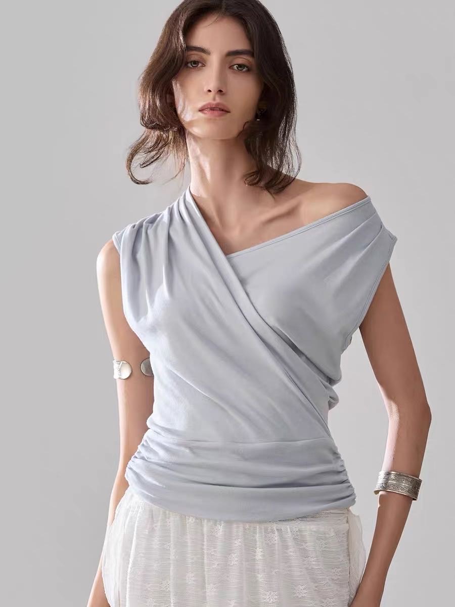 广州外籍平面模特 高级感外模 女模服饰拍摄 _优思经纪Eileen-站酷ZCOOL