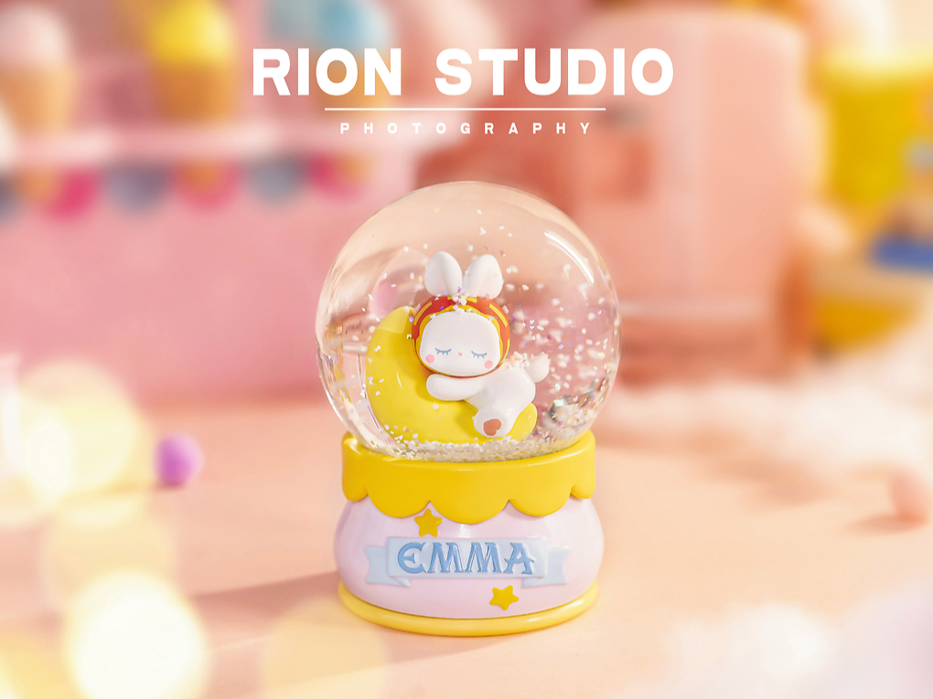 潮玩拍摄丨《EMMA BABE幸运日水晶球》系列盲盒_摄影师瑞恩Rion-站酷ZCOOL