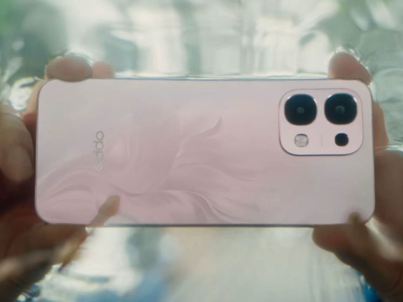 OPPO A6 Pro Series｜ Always be with you_SUNWHEEL光伦-站酷ZCOOL